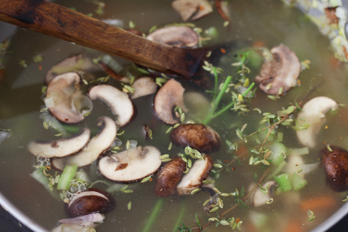 Easy Homemade Vegetable Broth
